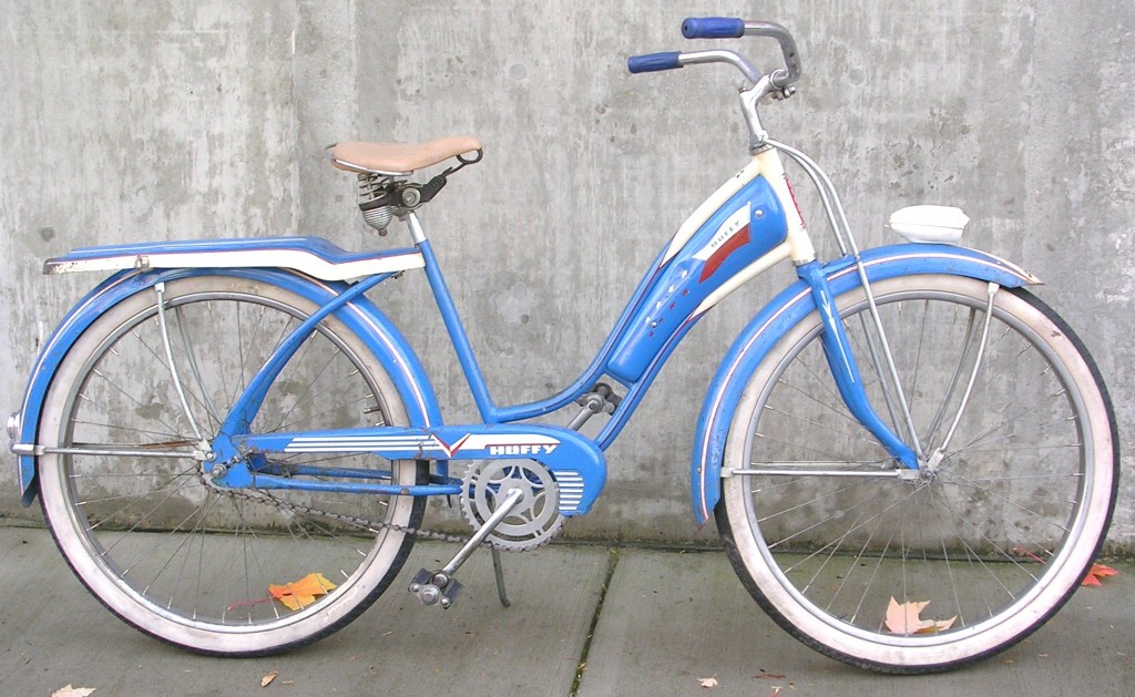 1953 Huffy cruiser - Classic Cycle Bainbridge